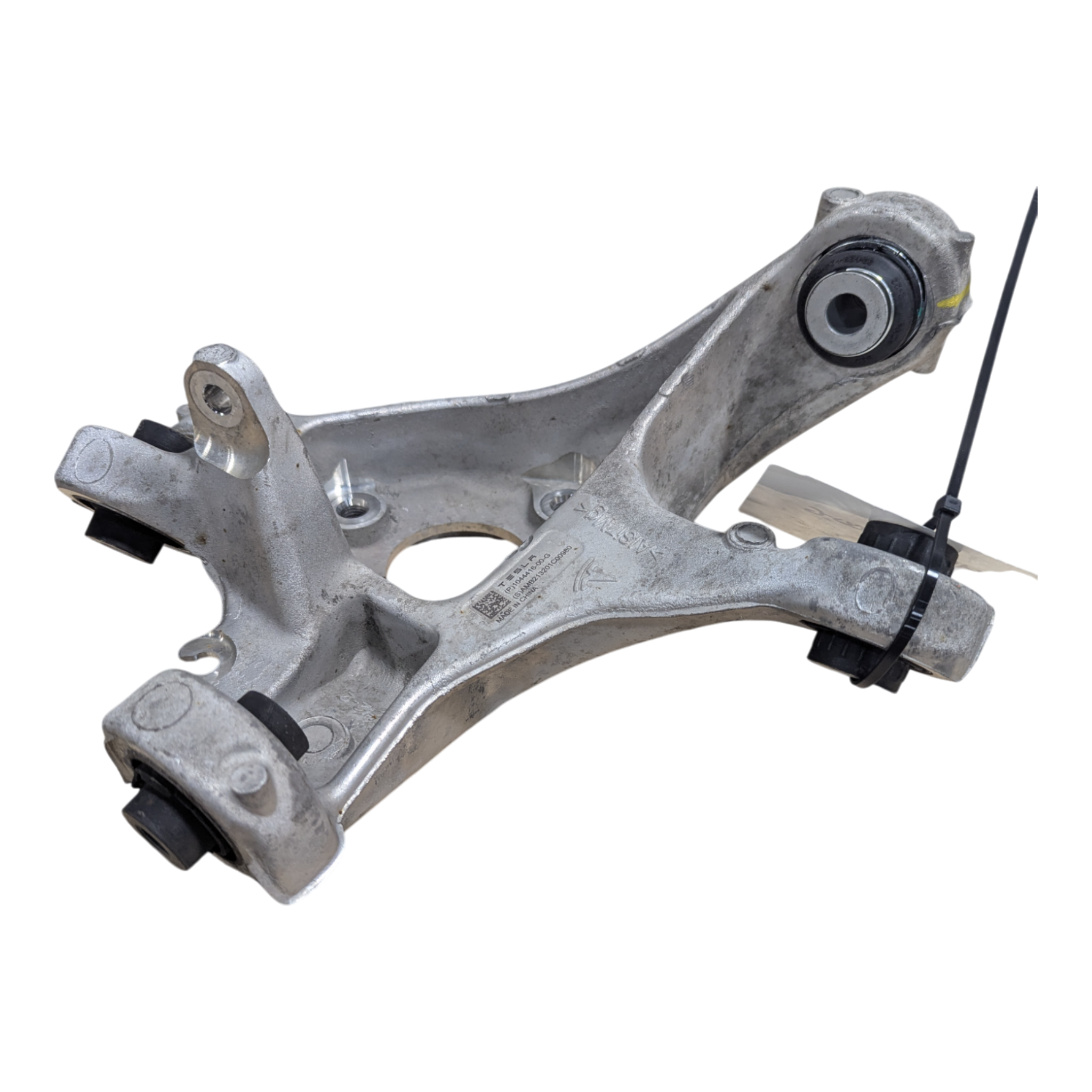 TESLA MODEL 3 REAR STEERING KNUCKLE RIGHT - REBUILT - PART NUMBER : 10