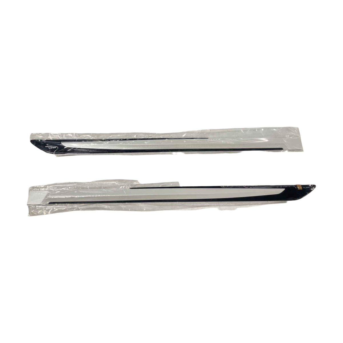 TOYOTA PRIUS DOOR MOLDING (LOWER) PT938-47160-20