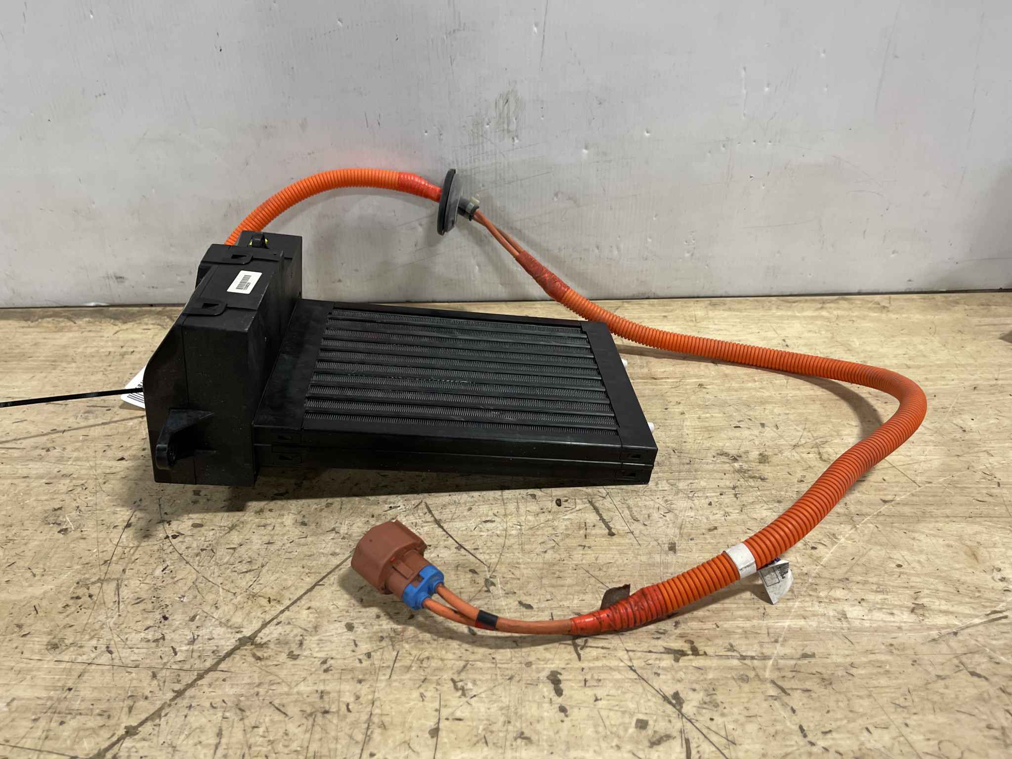 TESLA MODEL S PTC AIR HEATER 6007385-00-E – Ingenext