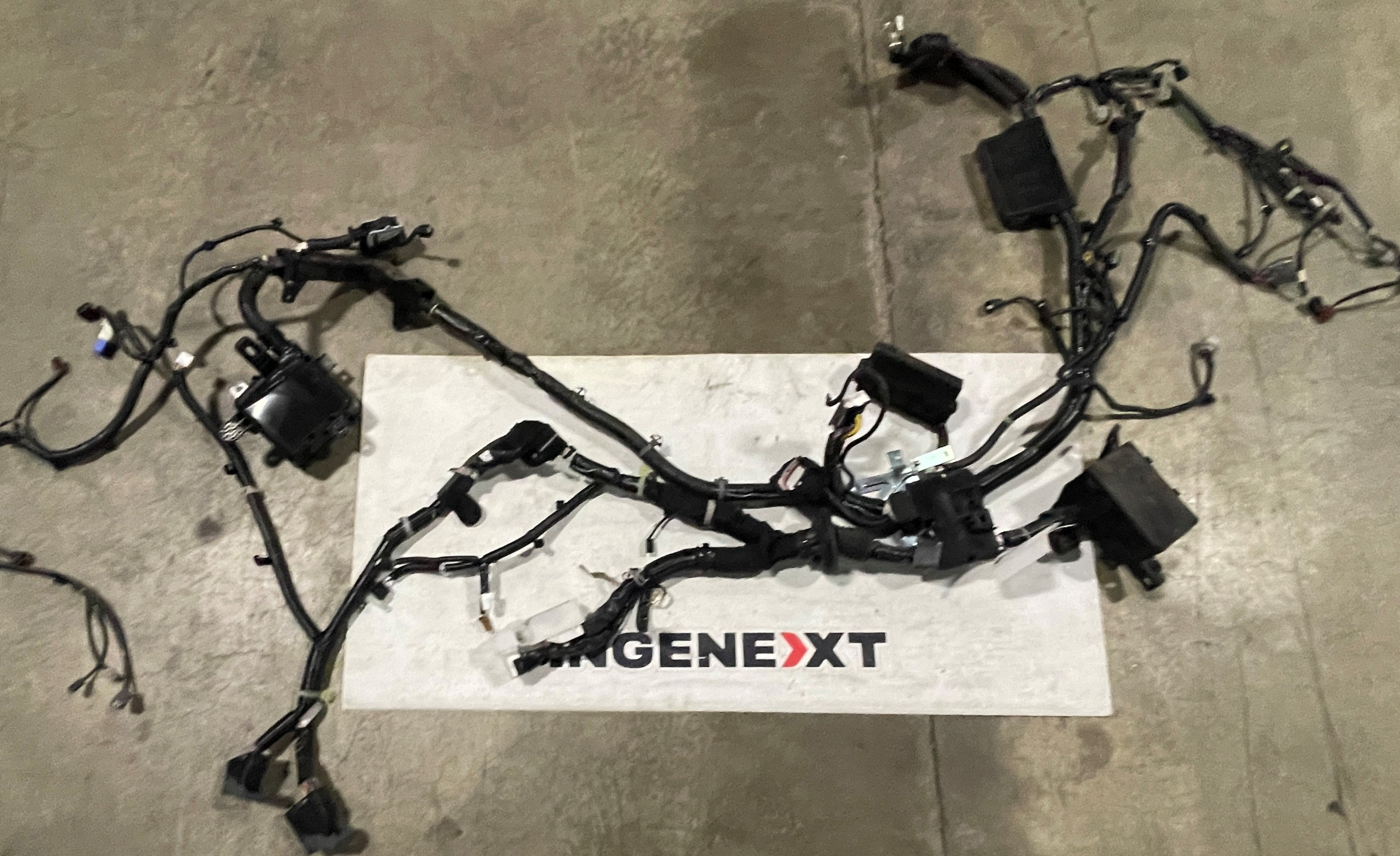 NISSAN LEAF GEN 2 HARNESS-ENGINE ROOM 24012-5SA1B – Ingenext